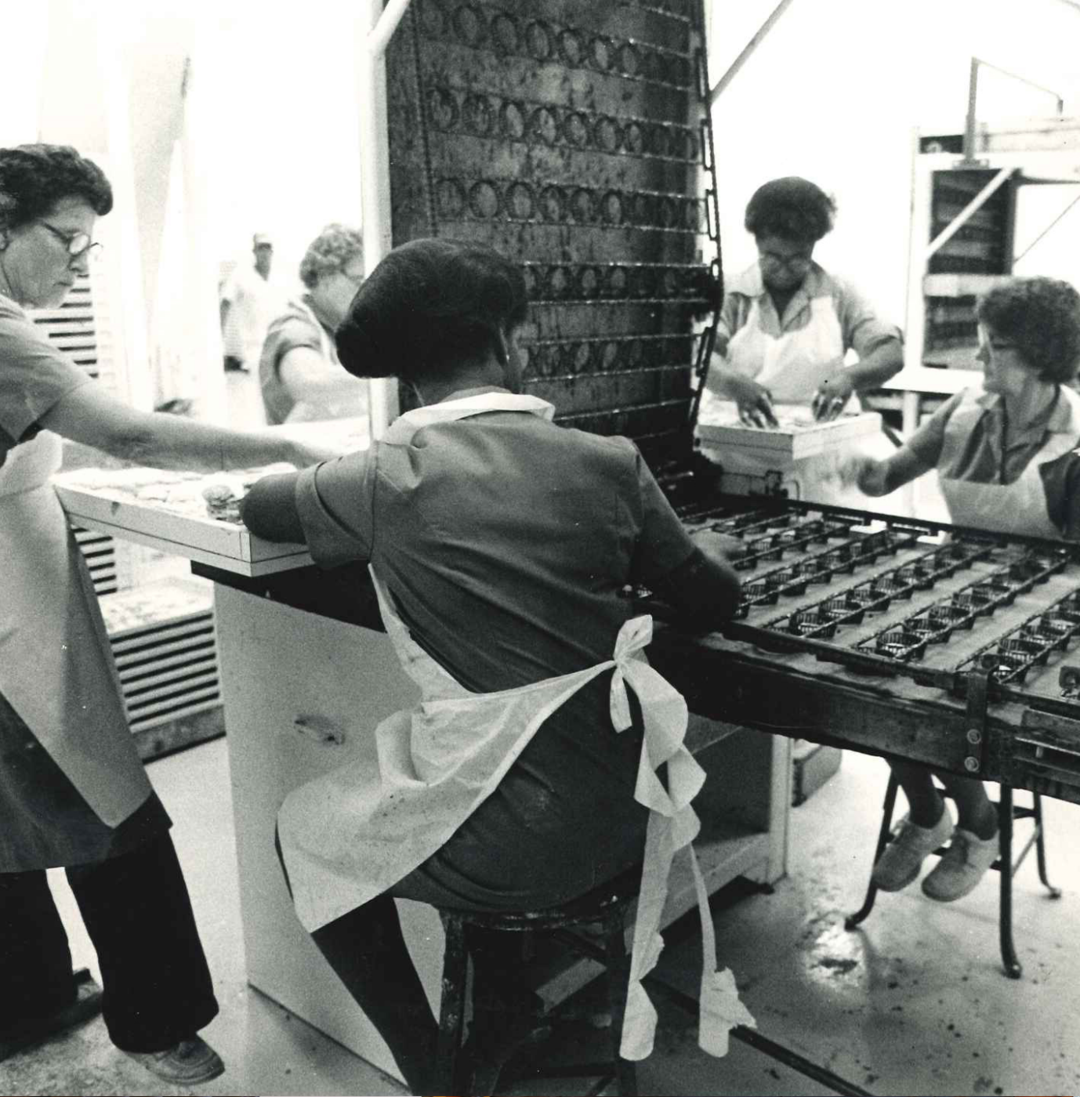 ABOUT - Goo Goo Cluster